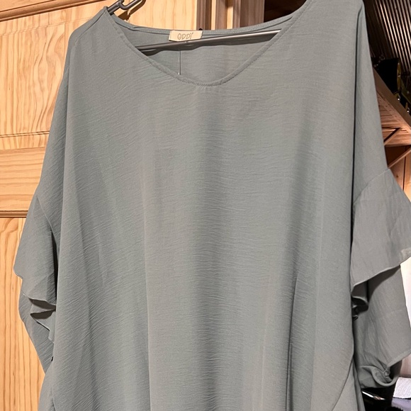 Tops | New With Tag Ruffle Sleeve Kimono Top | Poshmark